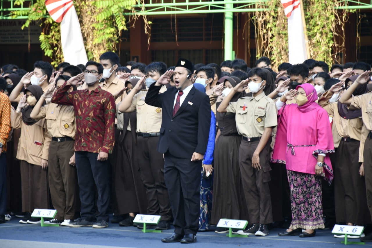Perayaan Hari Kemerdekaan RI ke- 77 di SMA Yuppentek 1 - SMA YUPPENTEK 1